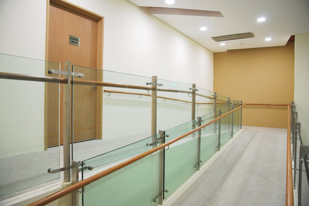 How to Create A Wheelchair Accessible Business | Go Doors